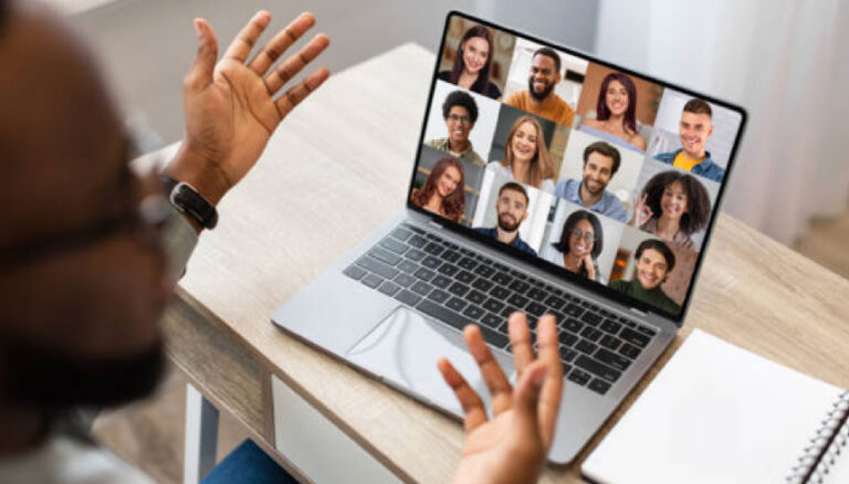 Using Peer Learning Circles As a Critical Tool for Navigating the ...